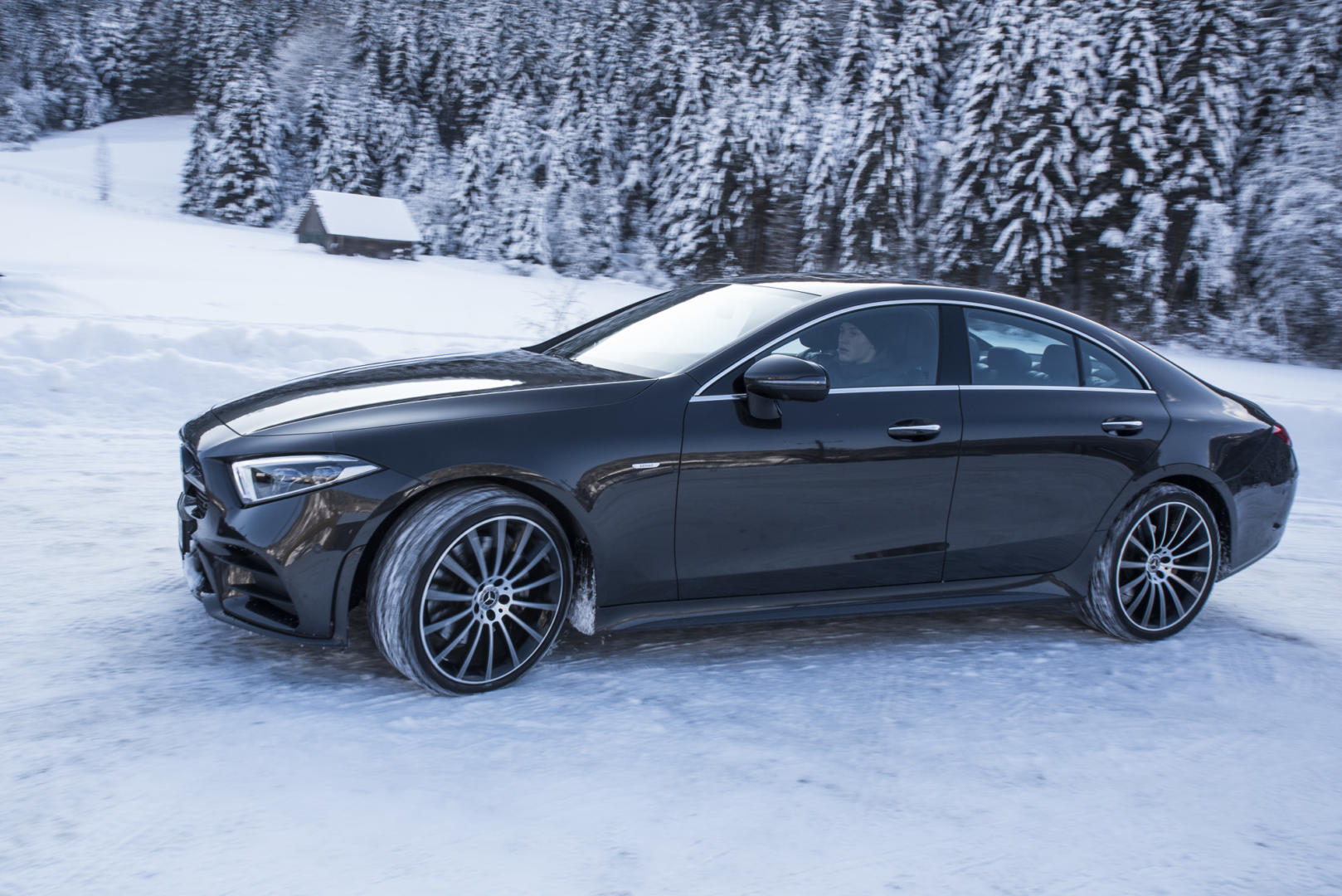 Mercedes-Benz CLS 400 d 4MATIC im Test! – autofilou