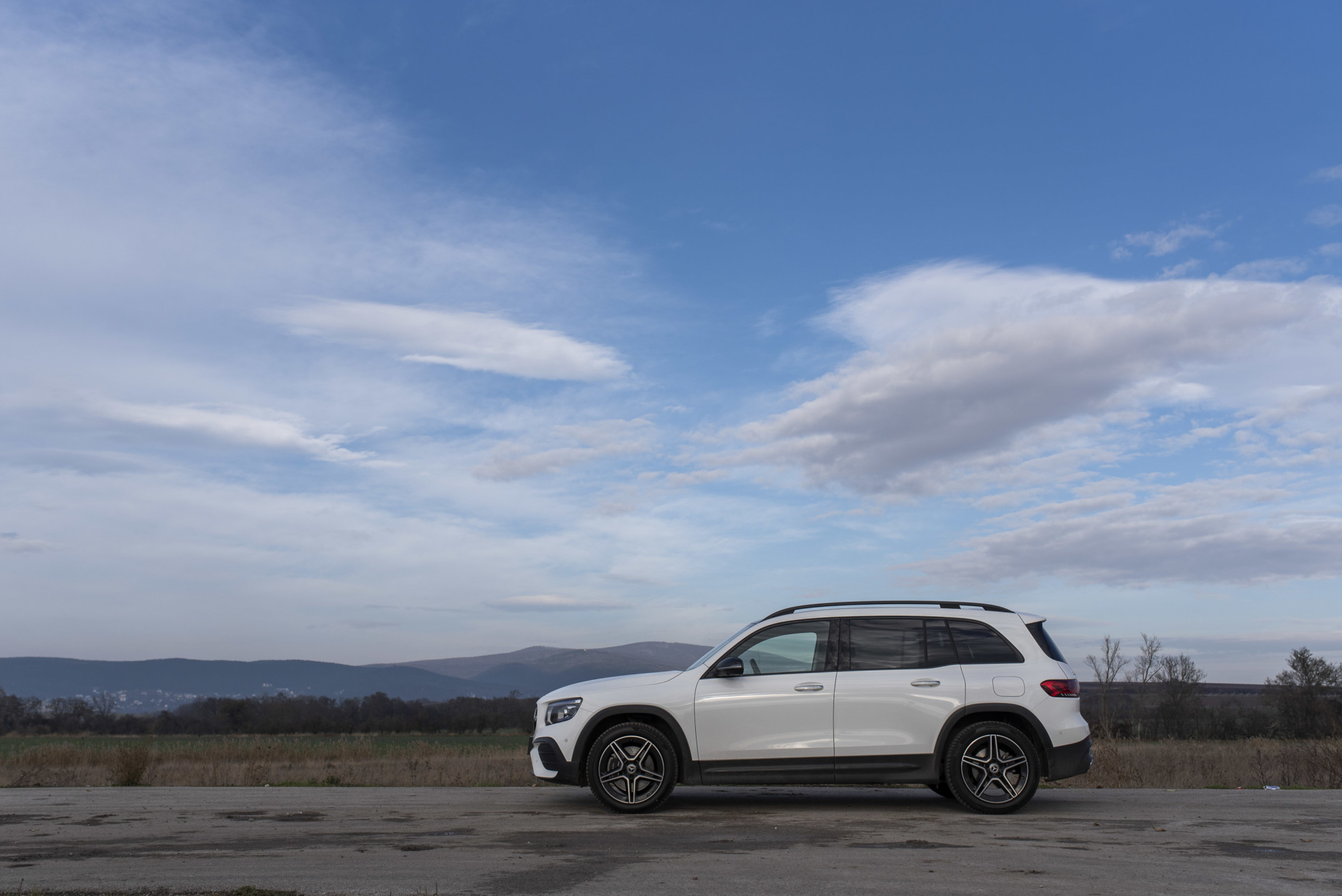 Der Mercedes-Benz GLB 250 4MATIC im Test! – autofilou