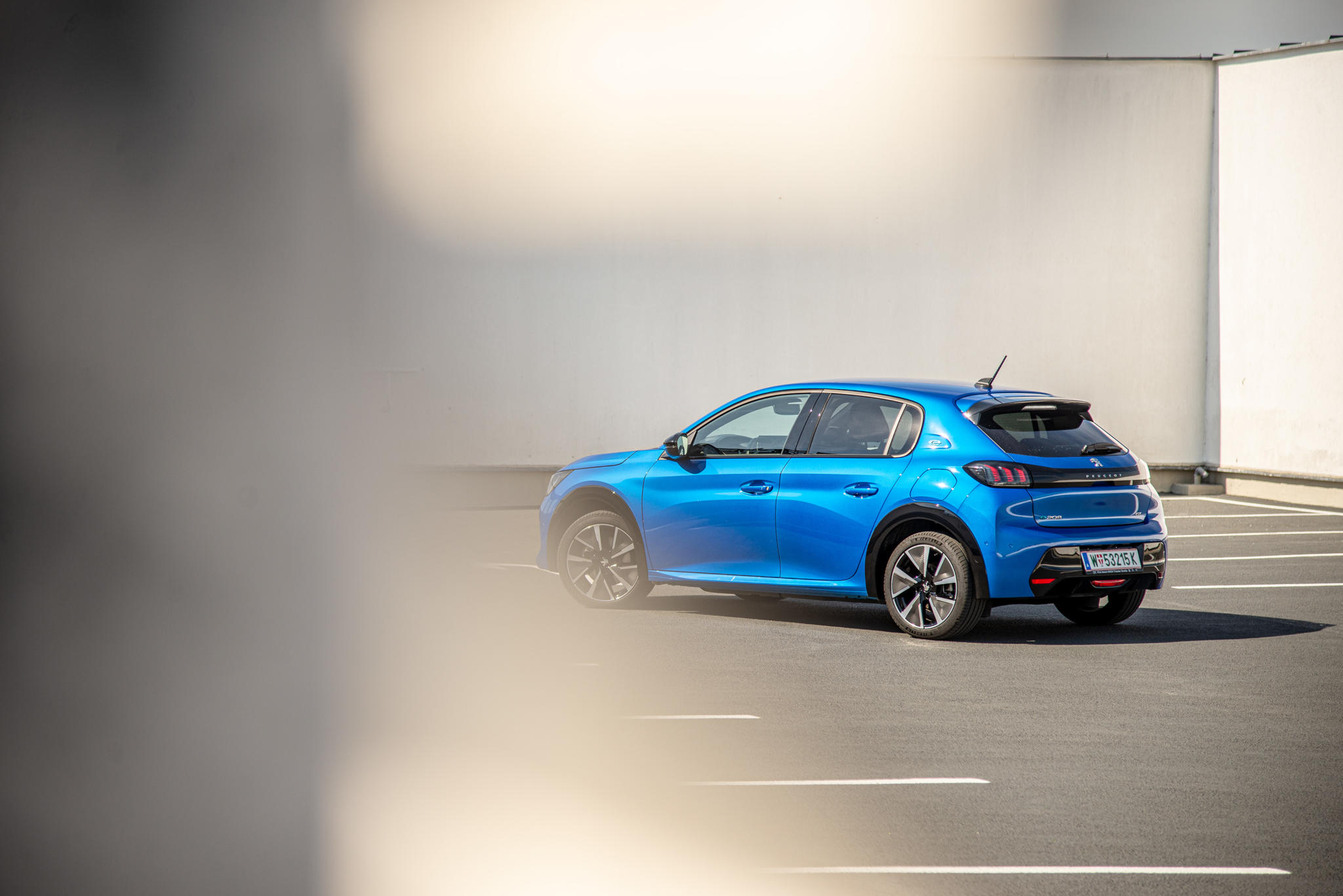 Der Peugeot e-208 GT Pack im Test! – autofilou