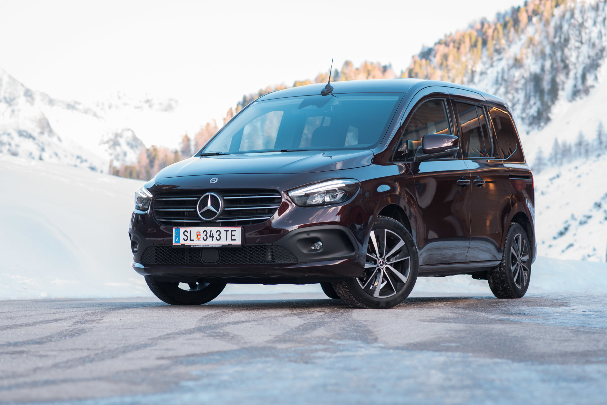 Wunderschne Mercedes T Klasse Bilder