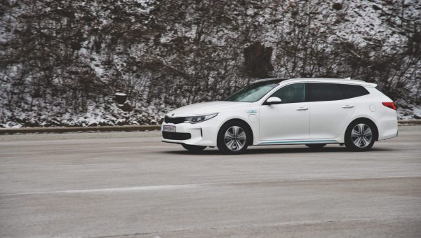 Der KIA Optima SW PHEV Platin im Test! - autofilou